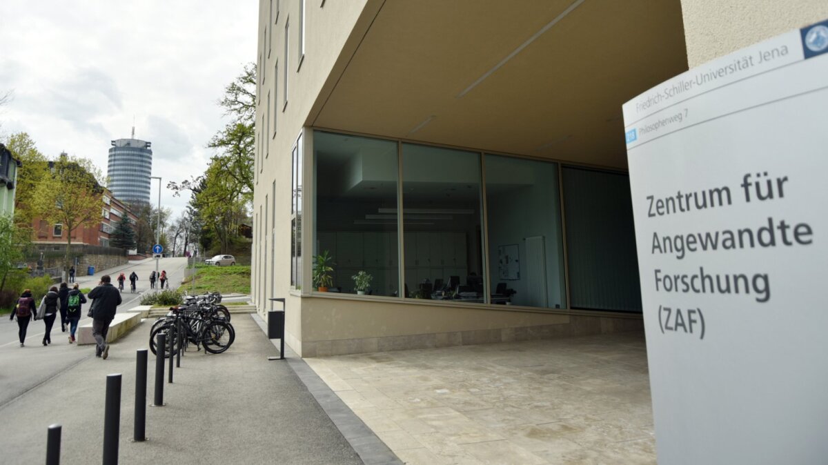 Vortrag von Professor Dr. Kevin Neumann